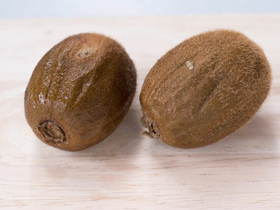 How to Ripen Kiwi: Expert Guidance for Perfectly Ripe Fruit