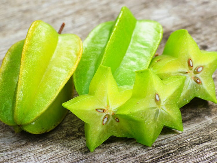 What Does Star Fruit Taste Like? A Detailed Look