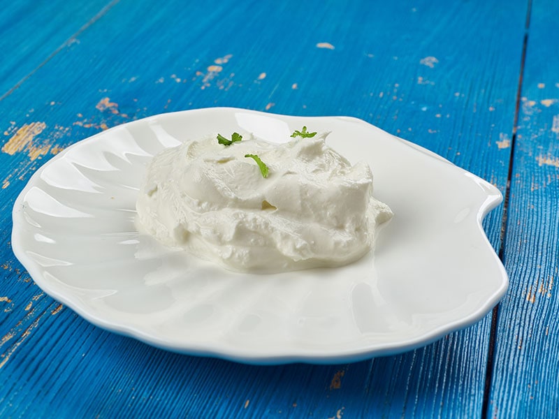 15 Mouthwatering Lebanese Sweets