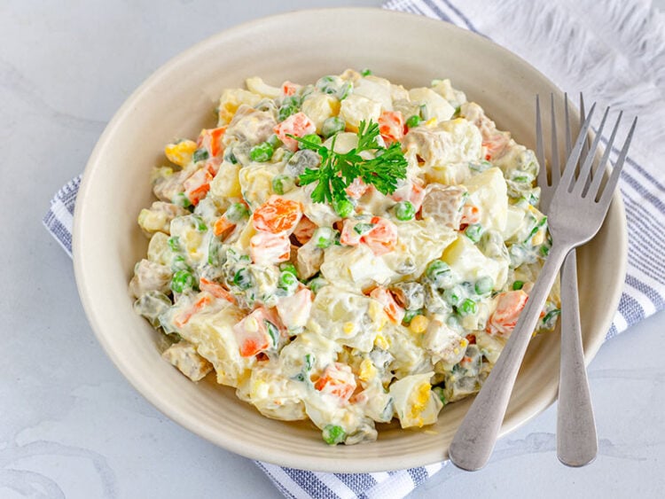 21 Traditional Russian Recipes You’ll Adore