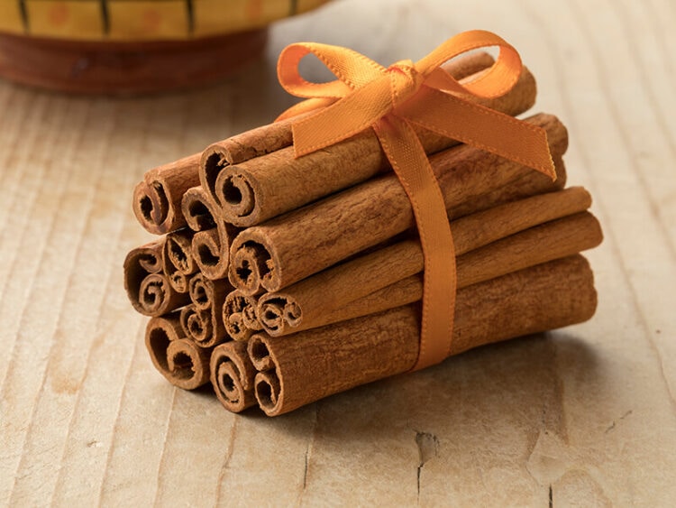 11 Perfect Alternatives to Cinnamon in Your Recipes 2024