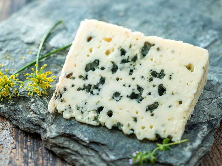 What Does Blue Cheese Taste Like? An In-Depth Flavor Guide