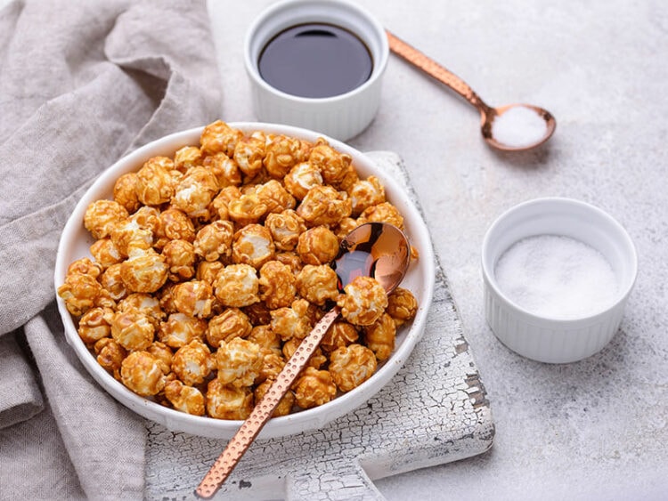 16 Best Popcorn Oils for Perfect Popping in 2024