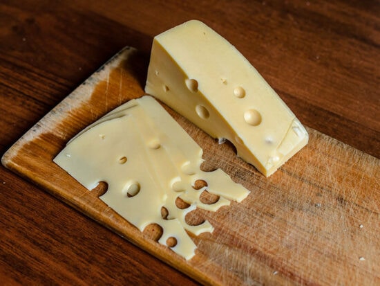 White vs. Yellow American Cheese: Definitely Different! Discover the ...