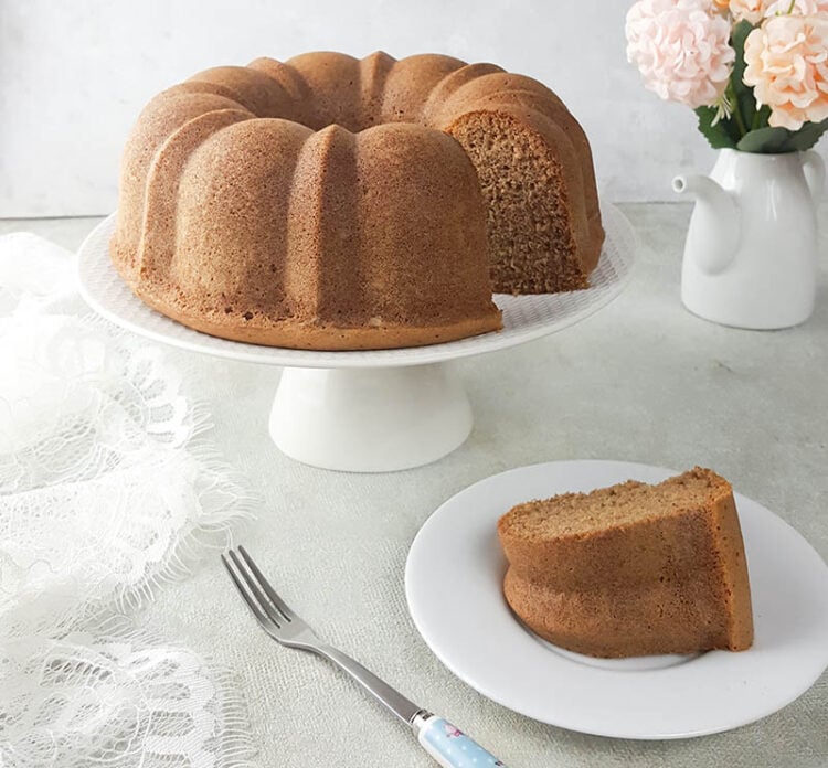 25 Dutch Foods to Savor