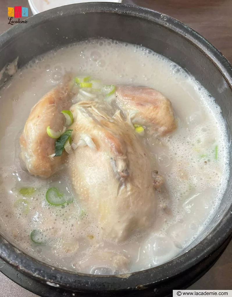 Korean Food: 40 Iconic and Traditional Dishes to Taste