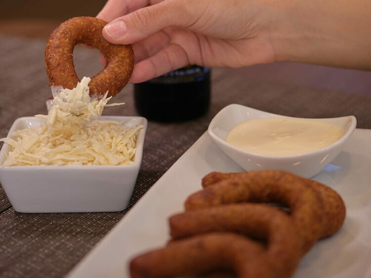 28 Iconic Venezuelan Foods to Savor