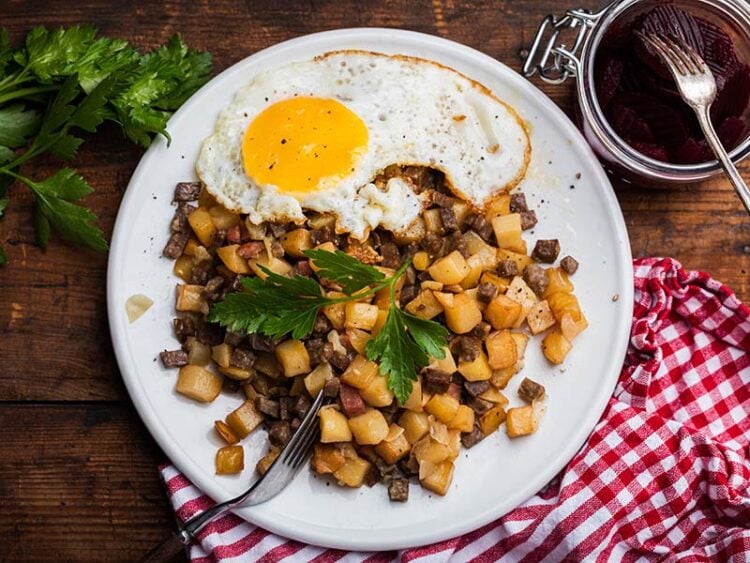 27 Most Popular Swedish Foods to Enjoy