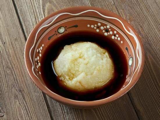 30 Delightful Saudi Arabian Foods to Experience