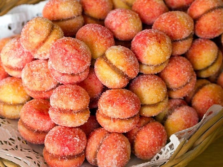 40 Croatian Desserts to Savor and Enjoy