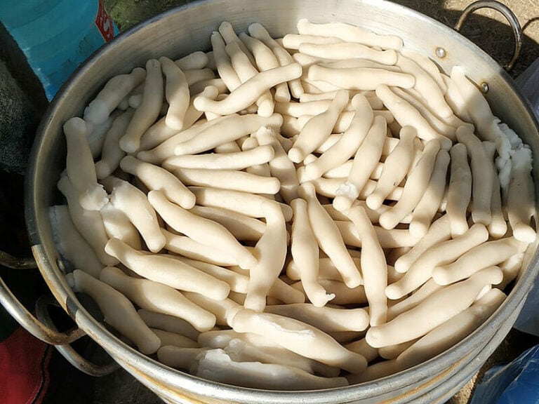 27 Most Popular Nepalese Foods To Try Once In 2023