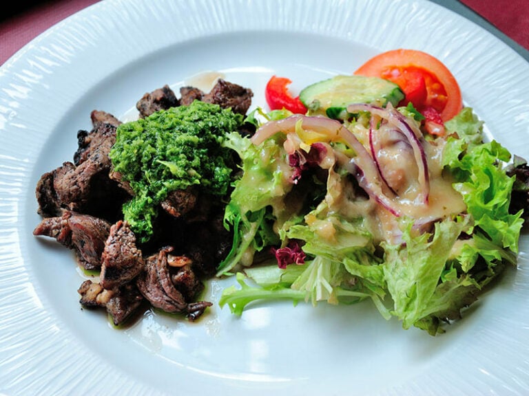 Senegalese Food Guide: 22 Must-Tries