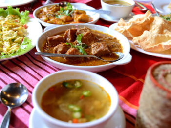 21 Burmese Foods to Savor for an Authentic Experience