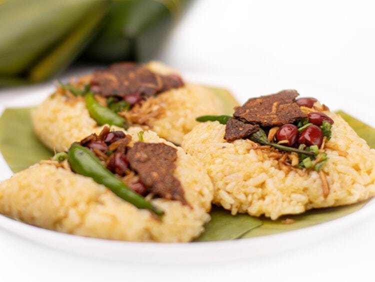 21 Burmese Foods to Savor for an Authentic Experience