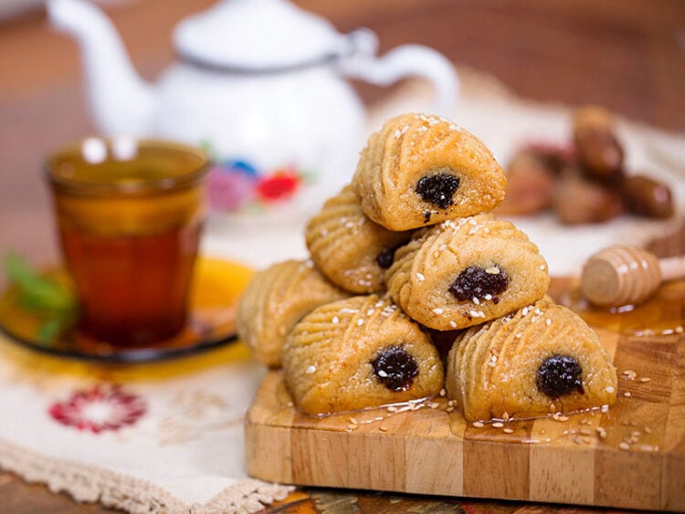 11+ Authentic Libyan Desserts to Explore