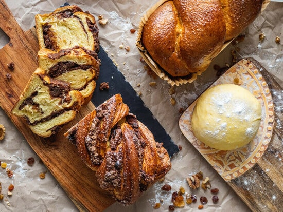 26 Traditional Romanian Desserts to Savor