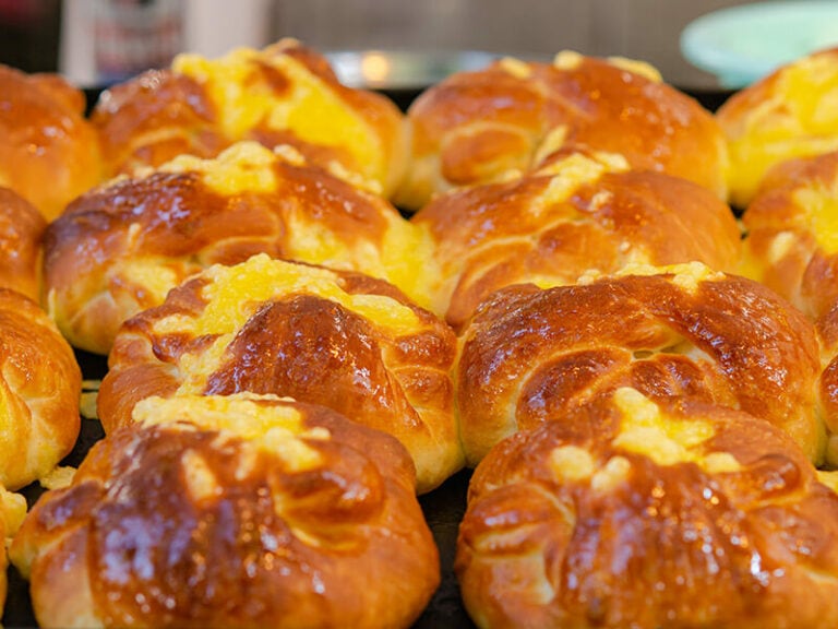 26 Traditional Romanian Desserts to Savor