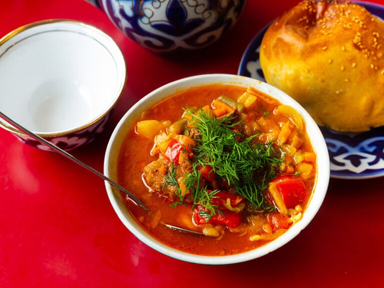 18 Traditional Tajik Foods to Savor