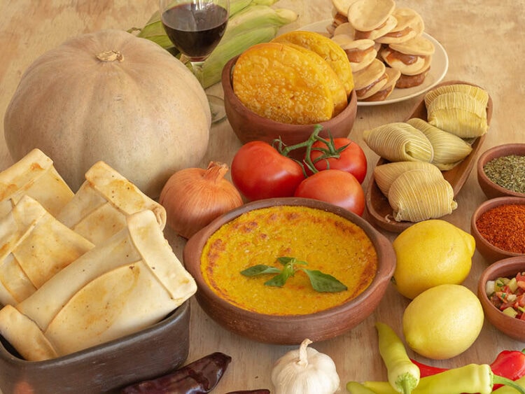 Chilean Food: 24 Delicious and Traditional Foods to Experience