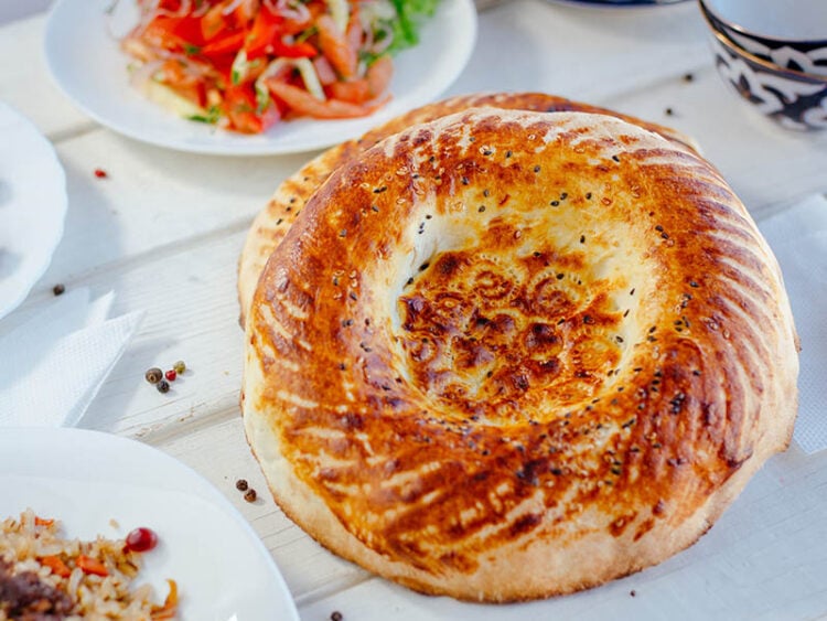 18 Traditional Tajik Foods to Savor