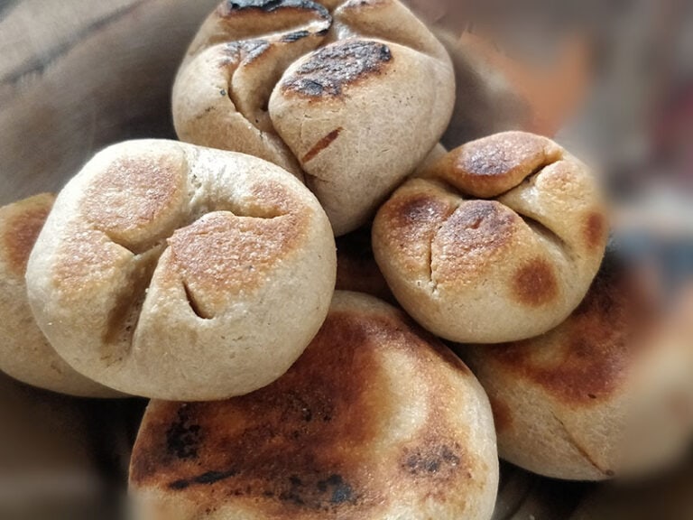 24 Traditional Types of Indian Breads You Must Taste