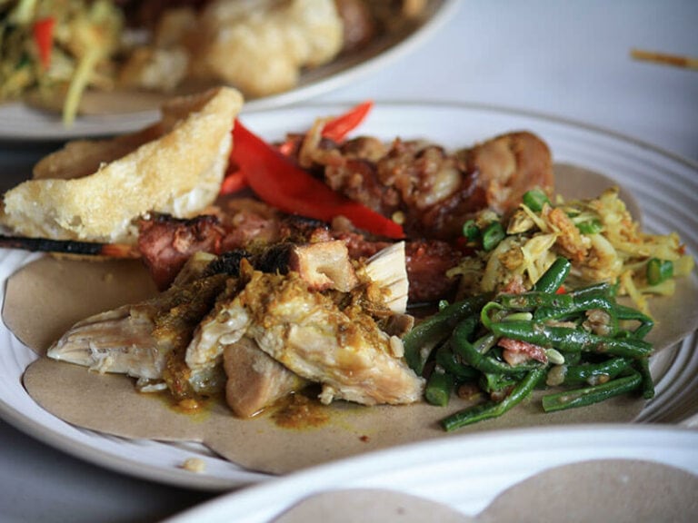 21 Unmissable Balinese Foods to Enjoy