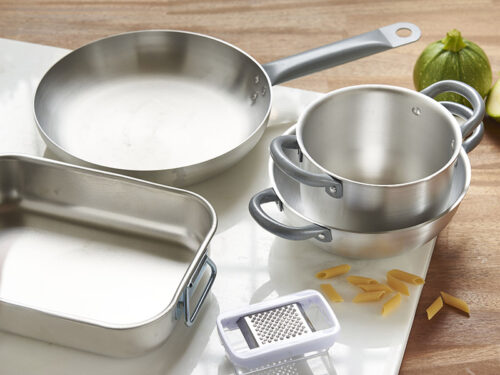 15 Types Of Cookware Materials With Full Comparison 2022