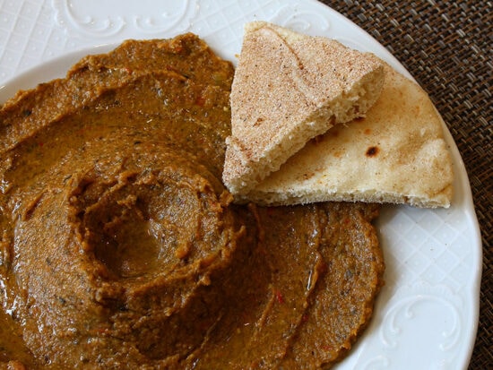 23 UAE Foods for an Authentic Culinary Journey