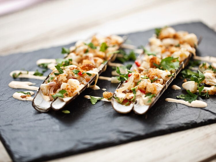 A Complete Guide to 15 Clam Varieties