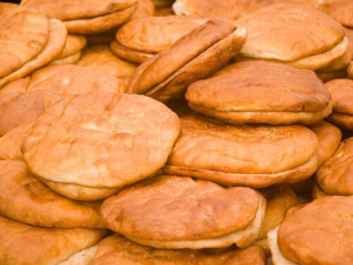 24 Traditional Types of Indian Breads You Must Taste