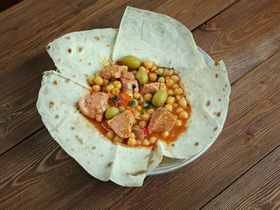 23 UAE Foods for an Authentic Culinary Journey