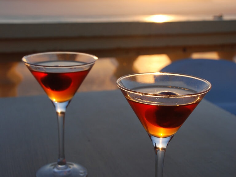 22 Greek Beverages to Delight in for Authentic Flavors