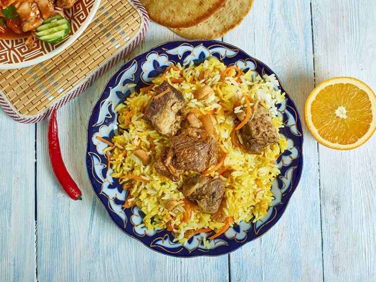 23 Aromatic Kashmiri Food Delicacies to Savor