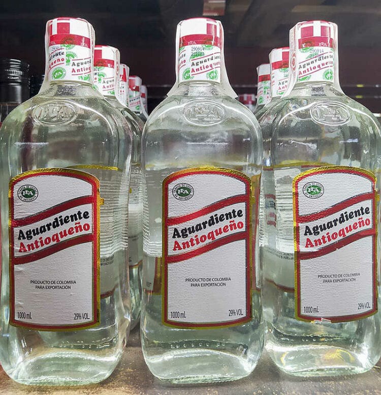 25 Most Popular Colombian Drinks to Discover