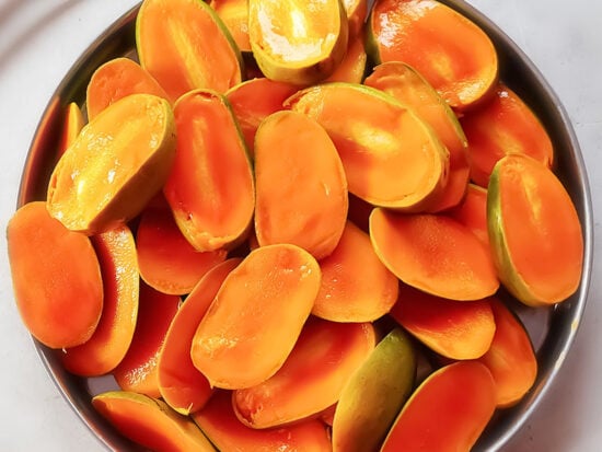 21+ Tasty Indian Fruits to Explore