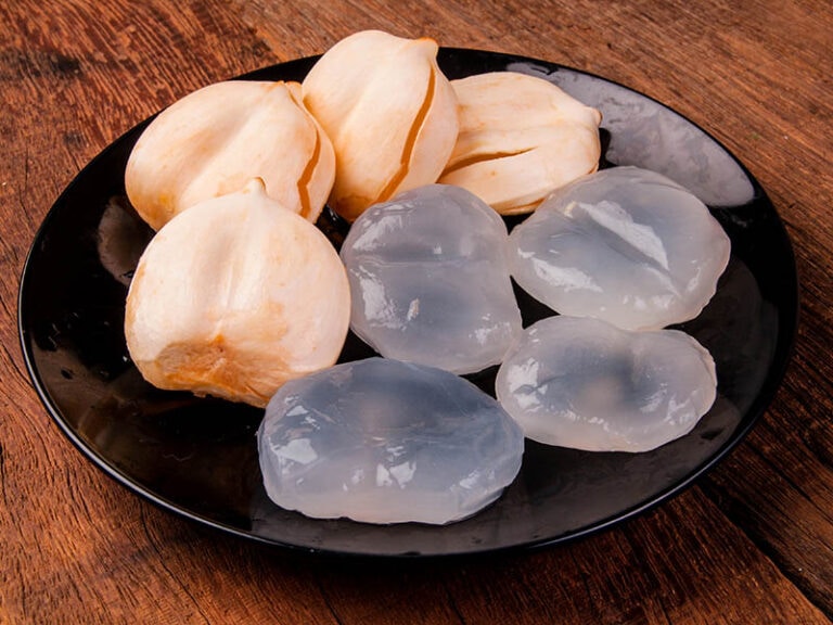 21+ Tasty Indian Fruits to Explore