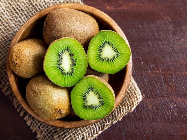 19 Tasty Chilean Fruits to Discover