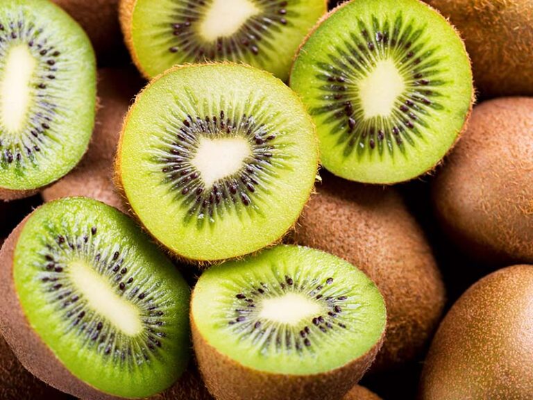 10+ Must-Try Greek Fruits for a Taste of the Mediterranean