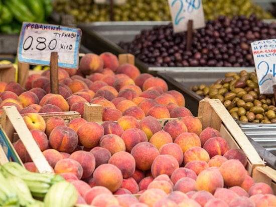 10+ Must-Try Greek Fruits for a Taste of the Mediterranean