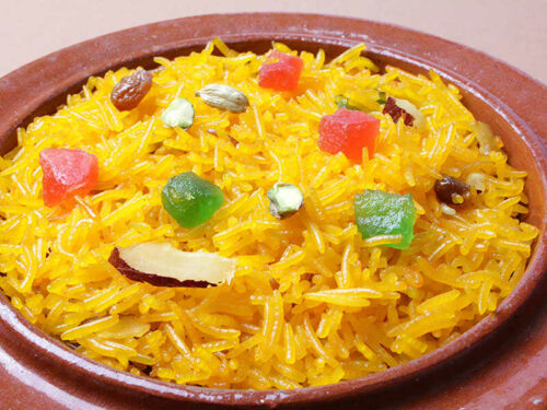 25 Pakistani Desserts That Will Take The Spotlight 2023