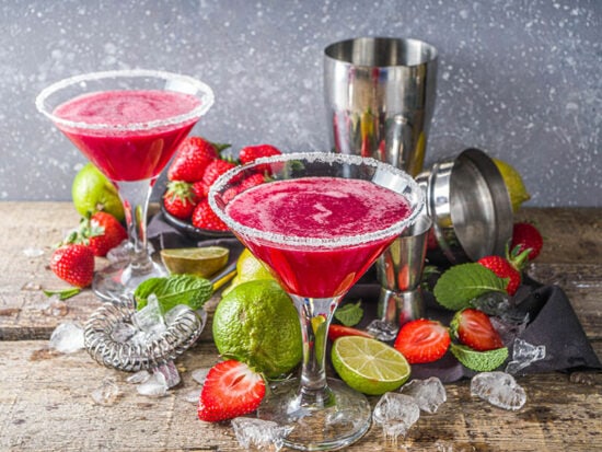 25+ Birthday Cocktails to Celebrate in Style