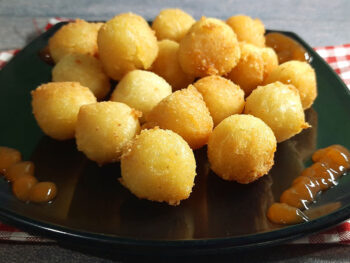 26 Filipino Snacks You Can’t Miss in: A Complete Guide