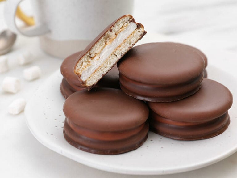 16 Types of Snack Foods to Enjoy