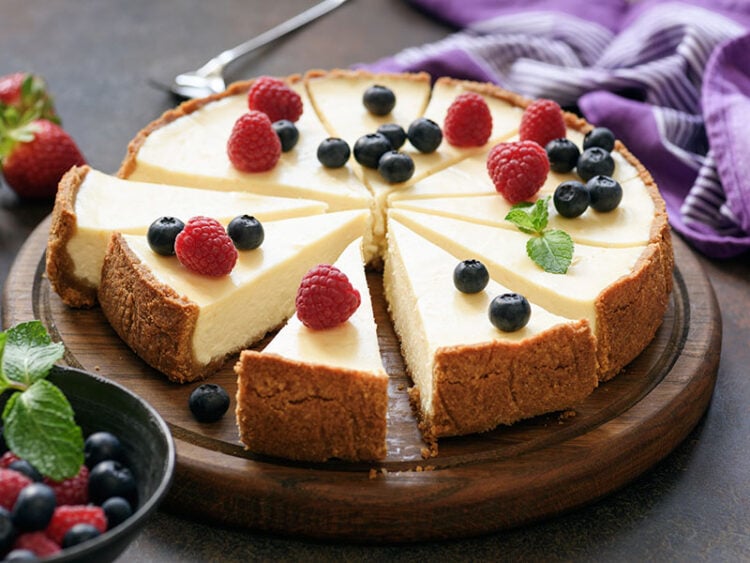 13 Types of Cheesecake to Satisfy Your Sweet Tooth