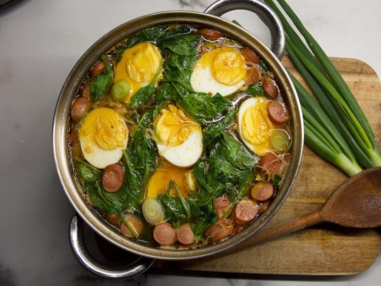 22 Must-Try Mini Crockpot Recipes for 2024