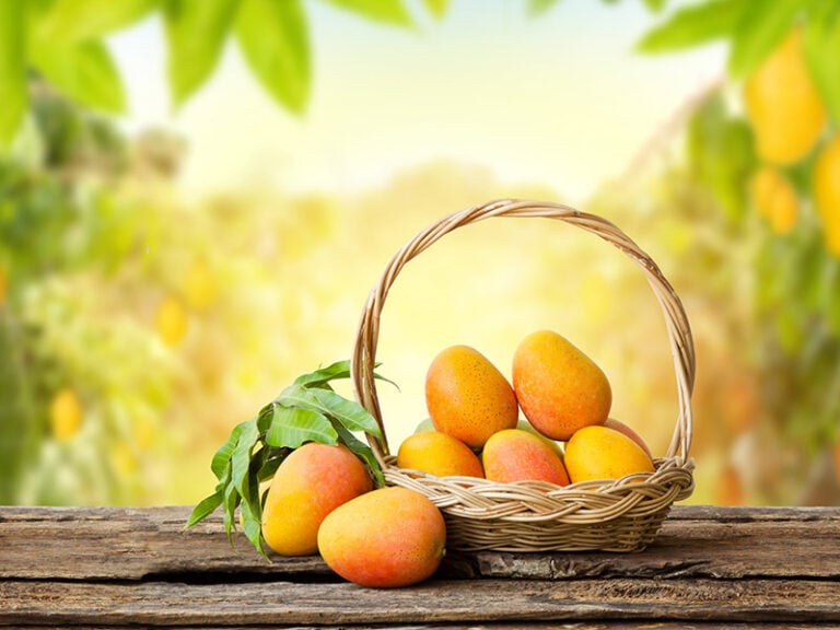 27+ Most Popular Hawaiian Fruits to Taste