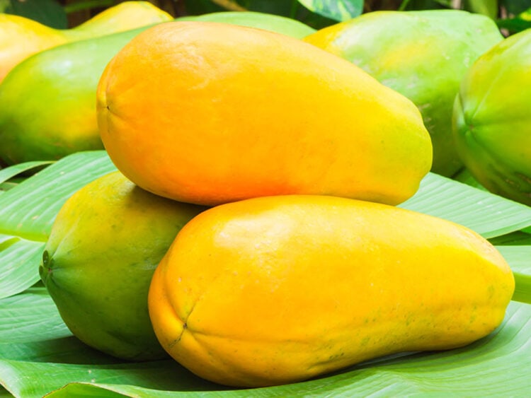 How to Cut and Eat a Papaya: Ultimate Guide