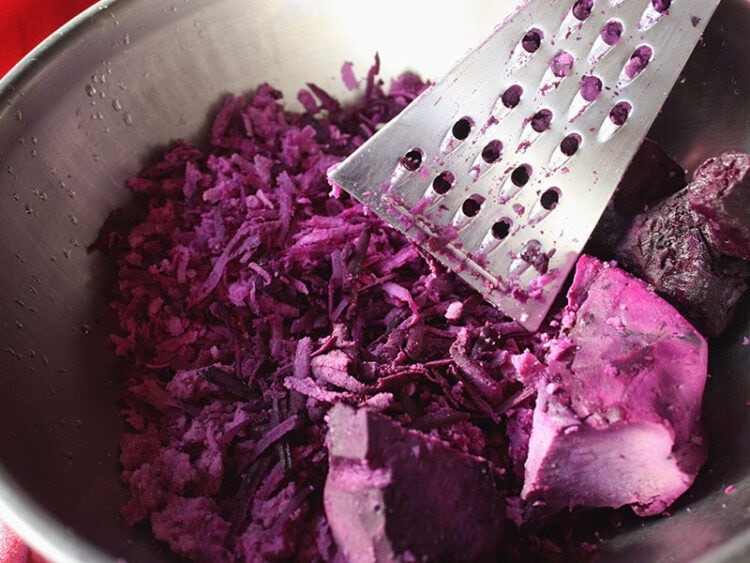 Ube Vs. Taro - How To Tell The Difference