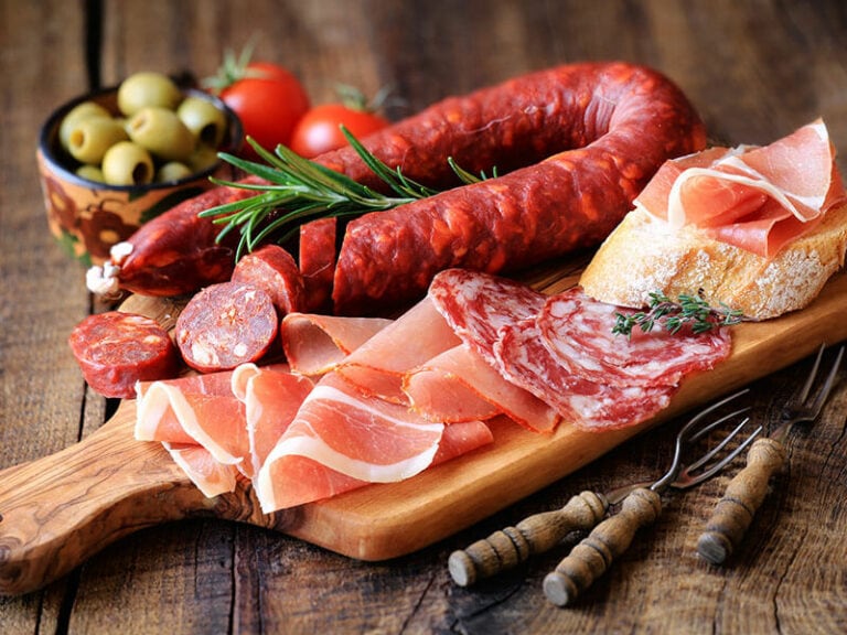 Cured vs. Uncured Meat: Complete Guide 2024