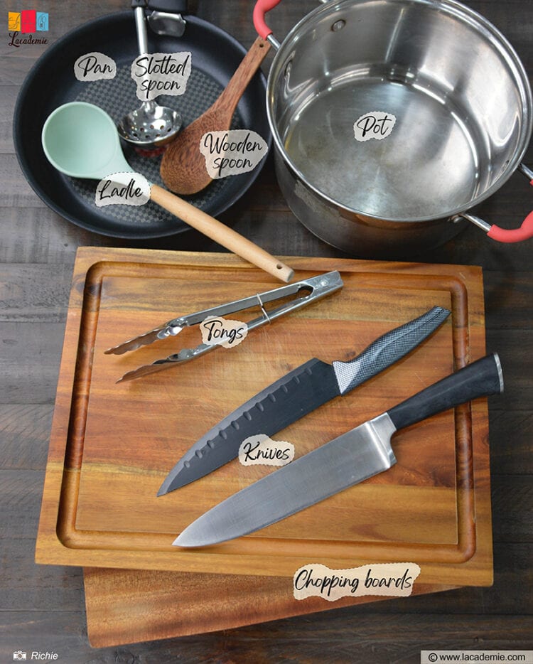 Vietnamese Pork and Prawn Clear Noodle Soup (Hủ Tiếu Nam Vang): A Must-Eat